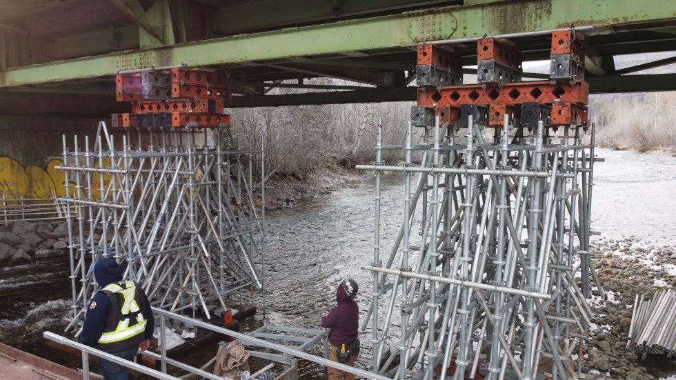 Barriere River Bridge Truss Repair - CEC